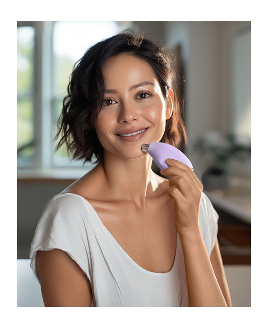 Foreo | KIWI derma Diamond Microdermabrasion | Shaver Shop