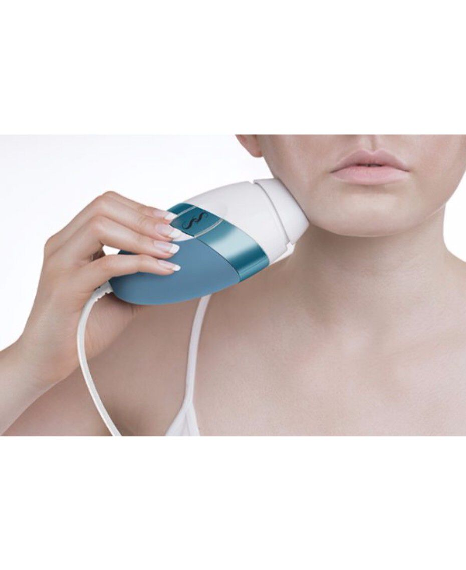 smoothskin-bare-ipl-long-term-hair-removal-device-blue-shaver-shop