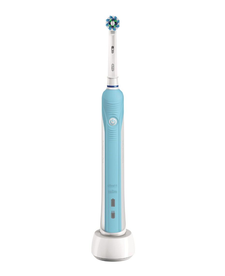 Oral-B | Pro 500 Electric Toothbrush - Blue | Shaver Shop
