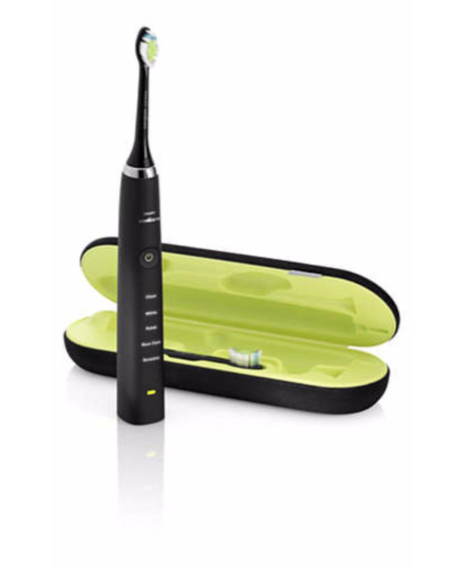 Philips | DiamondClean Black Electric Toothbrush | Shaver Shop